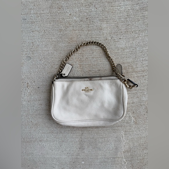 Coach | Bags | Coach Cream Shoulder Bag | Poshmark